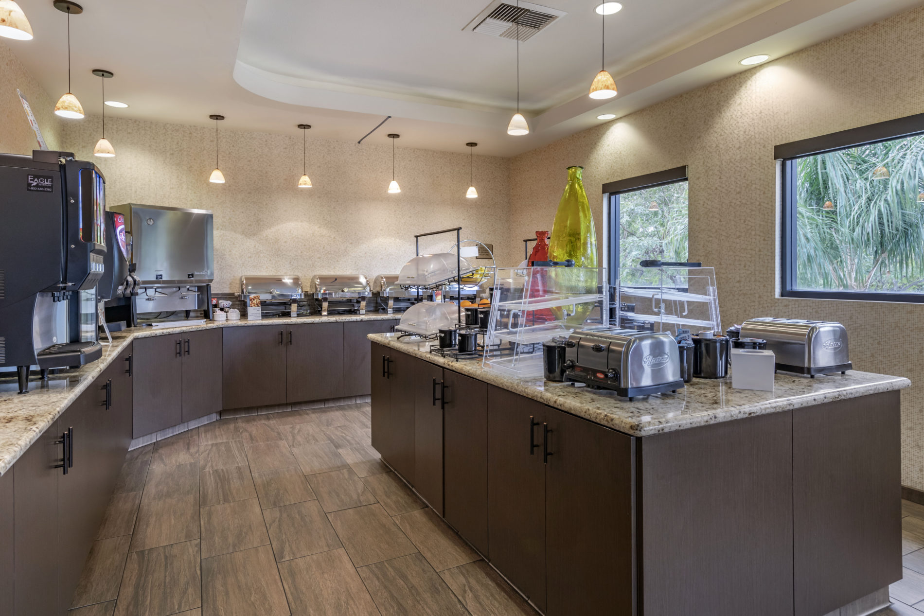 Photo Gallery - BEST WESTERN PLUS Anaheim Inn