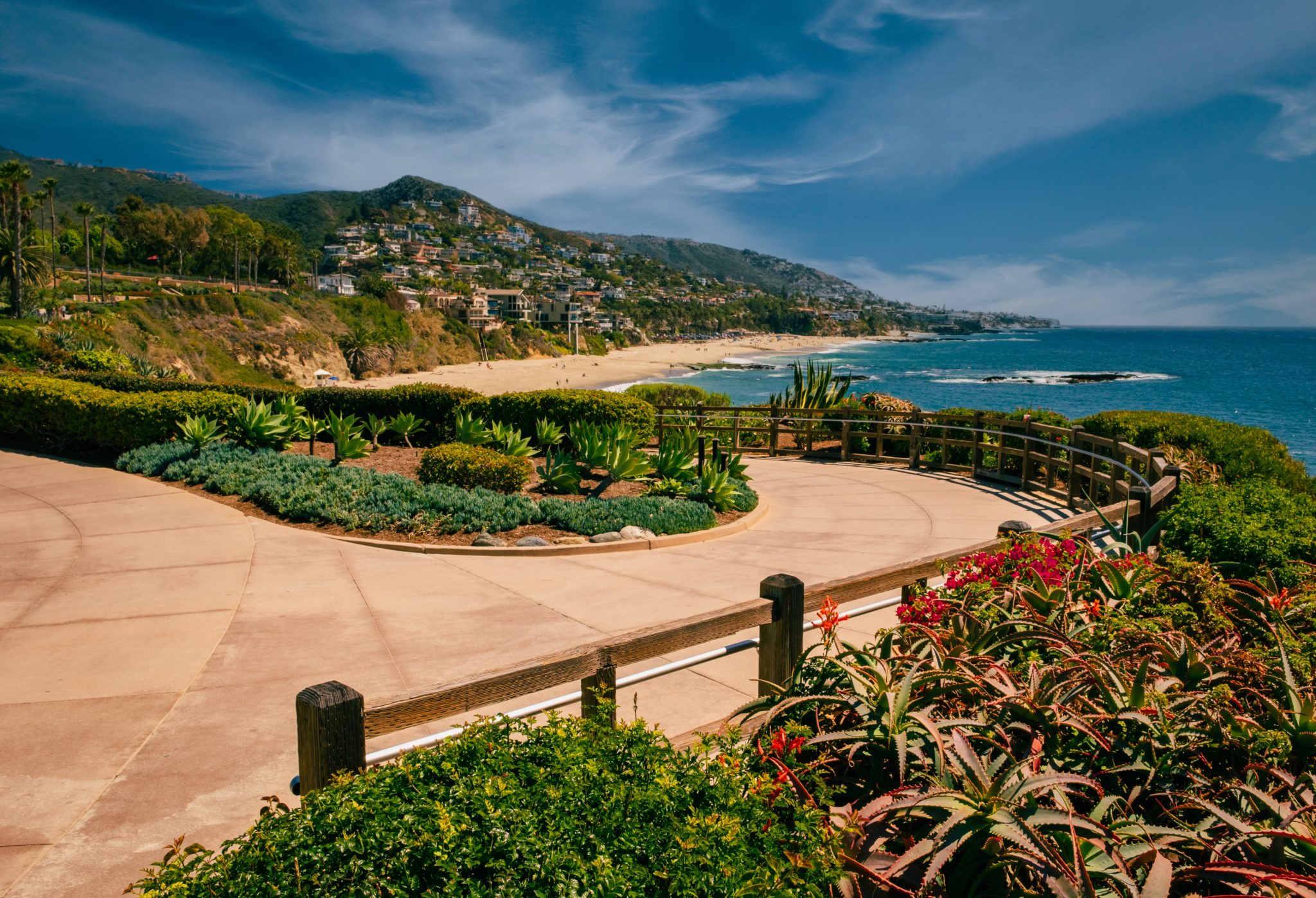 The-best-beaches-near-Anaheim-CA-BW-Stovalls-Anaheim-Inn - Anaheim Inn